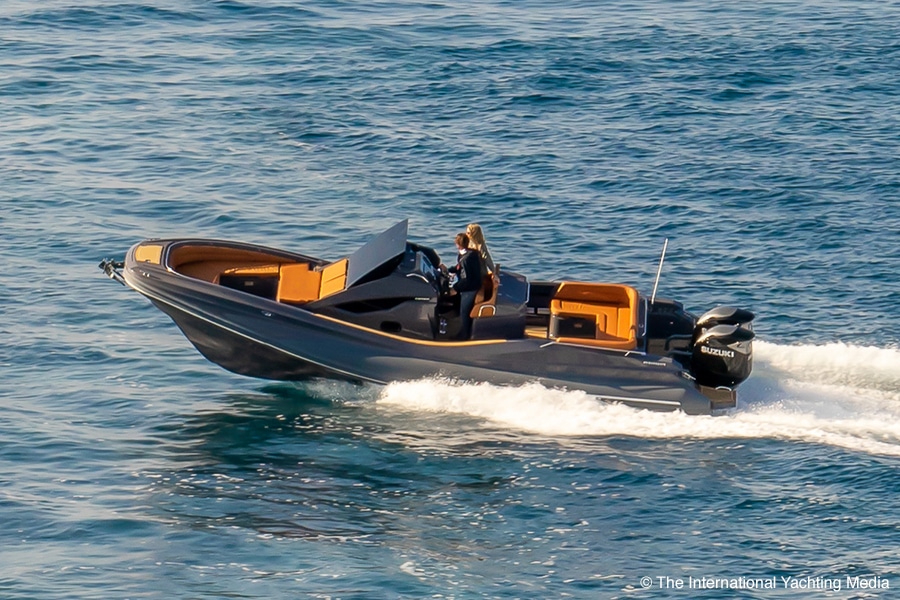 Zar 95 SL . La prova del Maxi Rib di Zar Formenti | Yacht Digest